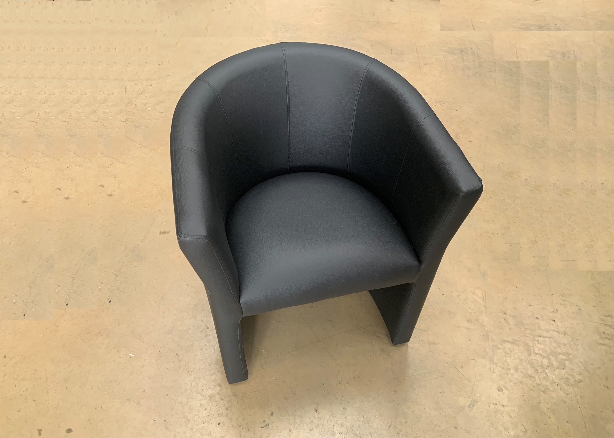 Used Reception Tub Chair in Black Faux Leather – Office Furniture ...